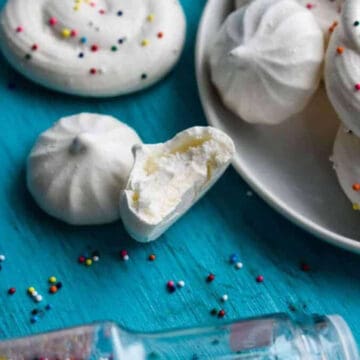 French Meringue Cookies - Stress Baking
