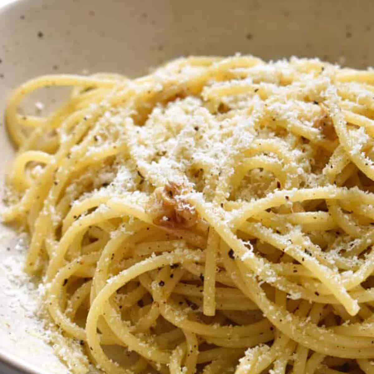 Quick and Easy Pantry Pasta - Stress Baking