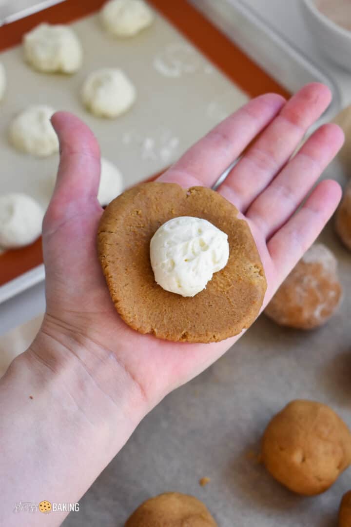 Gingerbread Cheesecake Cookies | Stress Baking