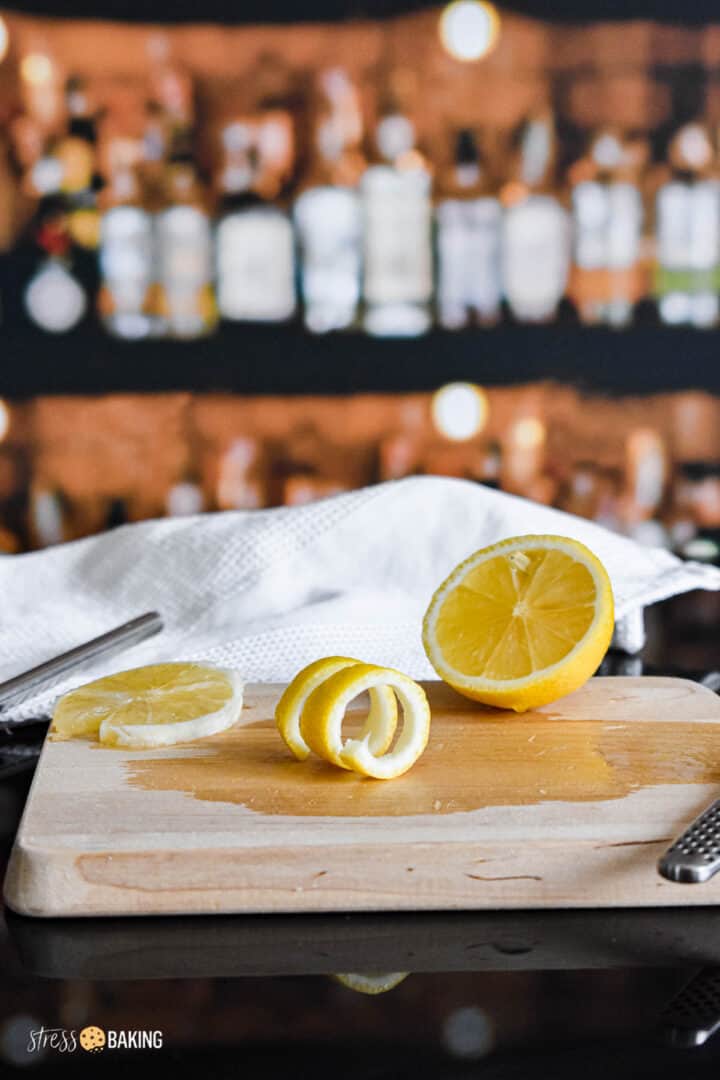 How to Make a Lemon Twist Garnish | Stress Baking